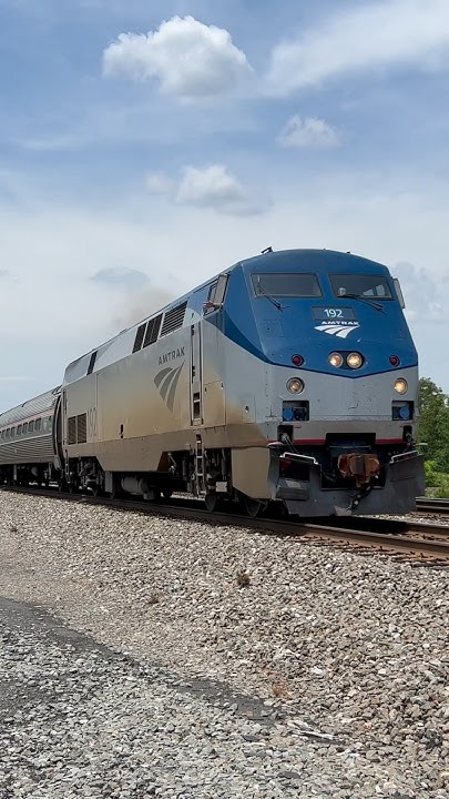 AMTK 192 Leads Amtrak 156 w/ Nice K5LA #amtrak - YouTube