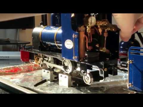 Roundhouse "Jennie" | First test run | Live steam garden railway - YouTube