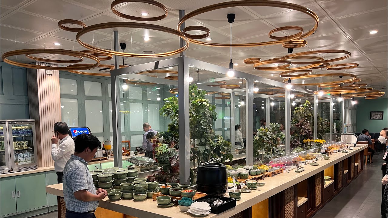 Le Saigonnais - SASCO Business Lounge in Domestic Terminal of Tan Son ...