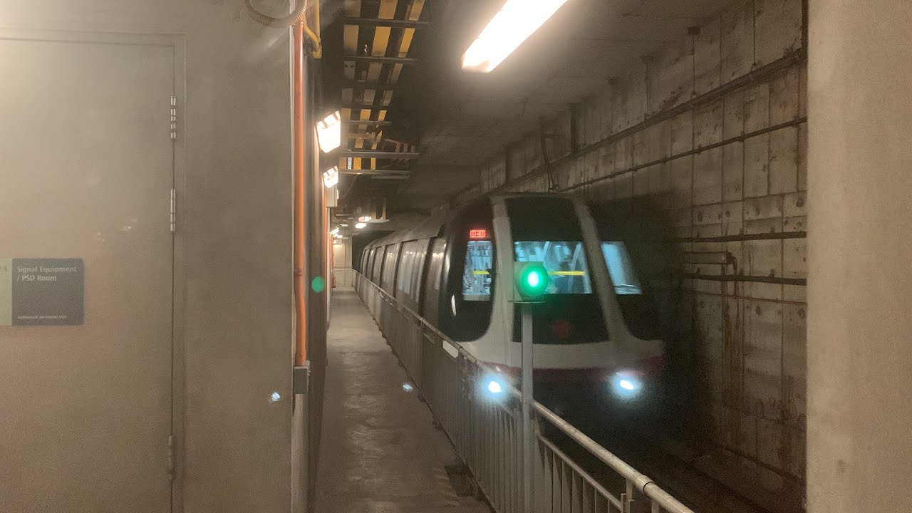 SMRT Trains CCL Alstom Metropolis C830C [854] arriving Bishan ( ️ Dhoby ...