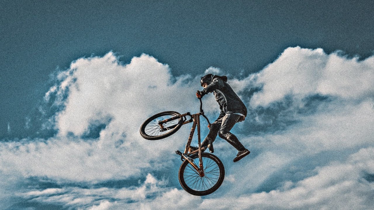 Bike Mayhem - RAMPS N' TRICKS - YouTube