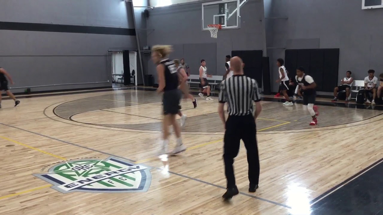 #1 2020 Campus High School PG Tai Johnson doing what he do at the RUN ...