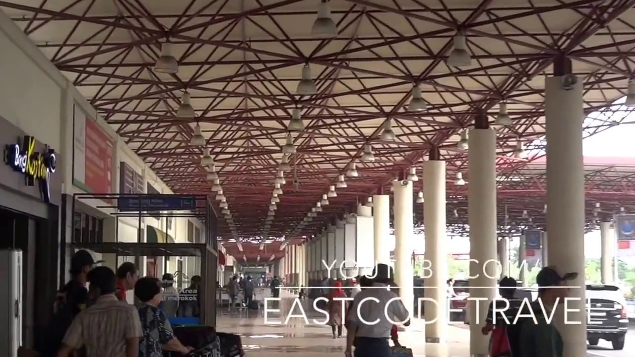 Surabaya airport Bandara Udara Juanda - YouTube