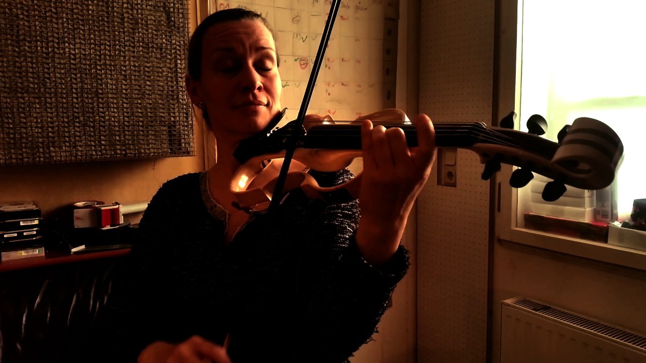 Ally the Fiddle: Studio Snippet #5 with Ally - YouTube