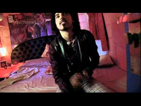 Herry Tangiri as Loki Local - Vanity Van Scene - Love Sex aur Dhokha ...