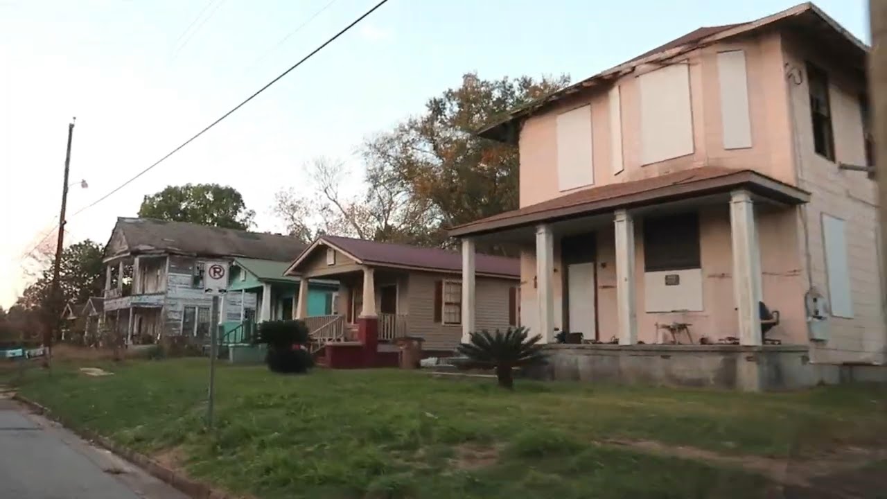 MOBILE ALABAMA HOODS / DIRTY SOUTH - YouTube