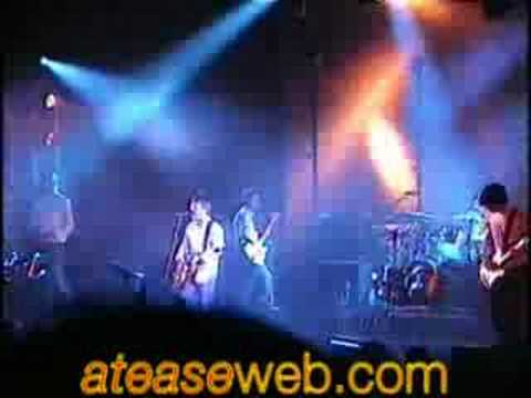 Radiohead - There There - YouTube