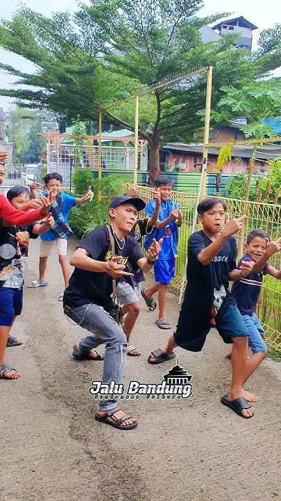 pasukan BOCIL FF bersama OPPA ADUL ejekin CAN MACAN sampe dikejar - YouTube