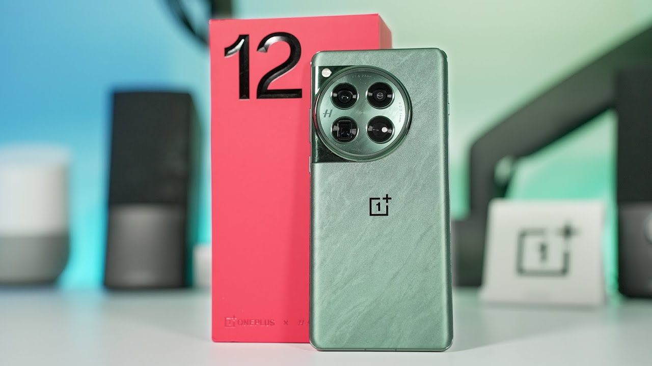 OnePlus 12 Unboxing, Setup, and First Impressions - YouTube
