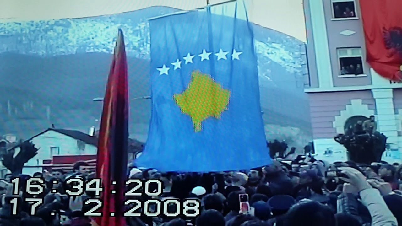 Dita e Pavarësisë së Kosovës - Pejë 17 Shkurt 2008 - YouTube