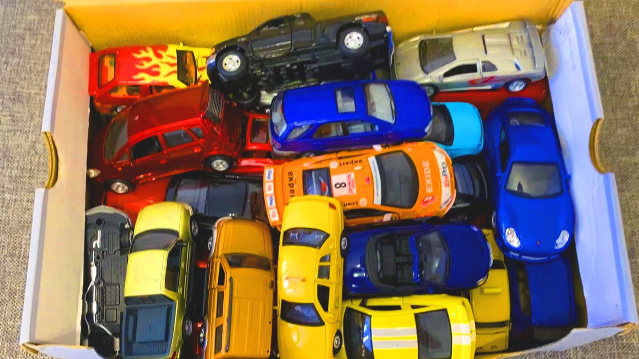 Mega Box Full Of Die Cast Cars - YouTube