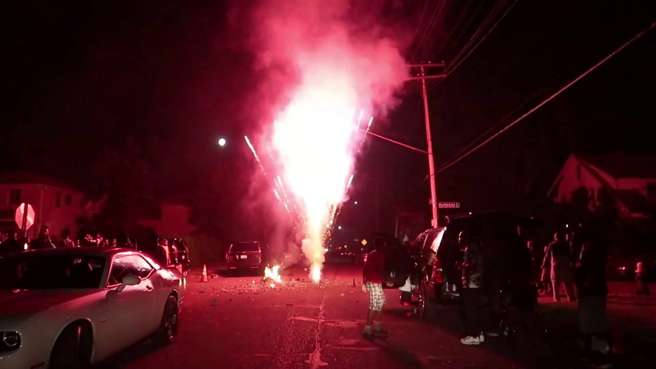 DETROIT WEST SIDE HOOD ON 4TH OF JULY - YouTube