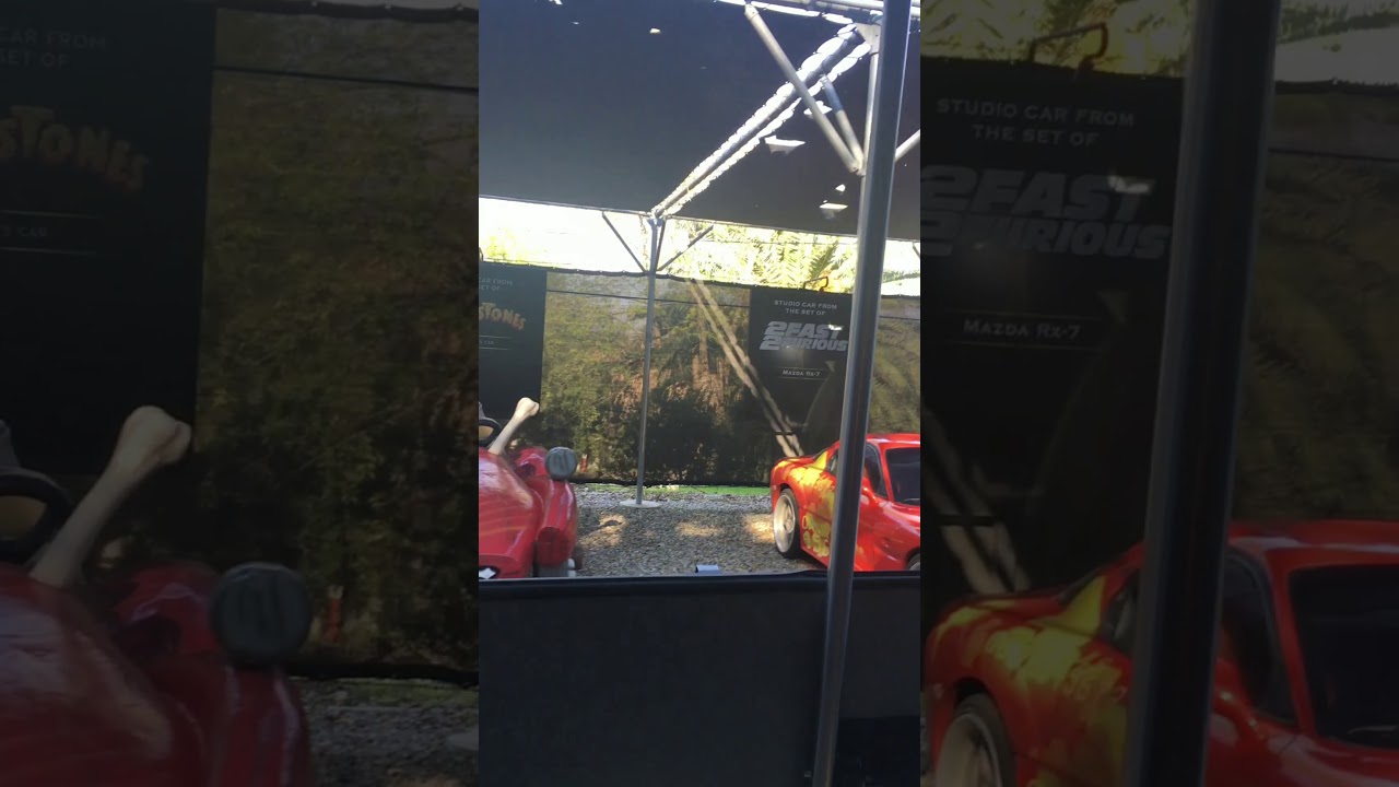 UNIVERSAL HOLLYWOOD CARS(studio tour) - YouTube