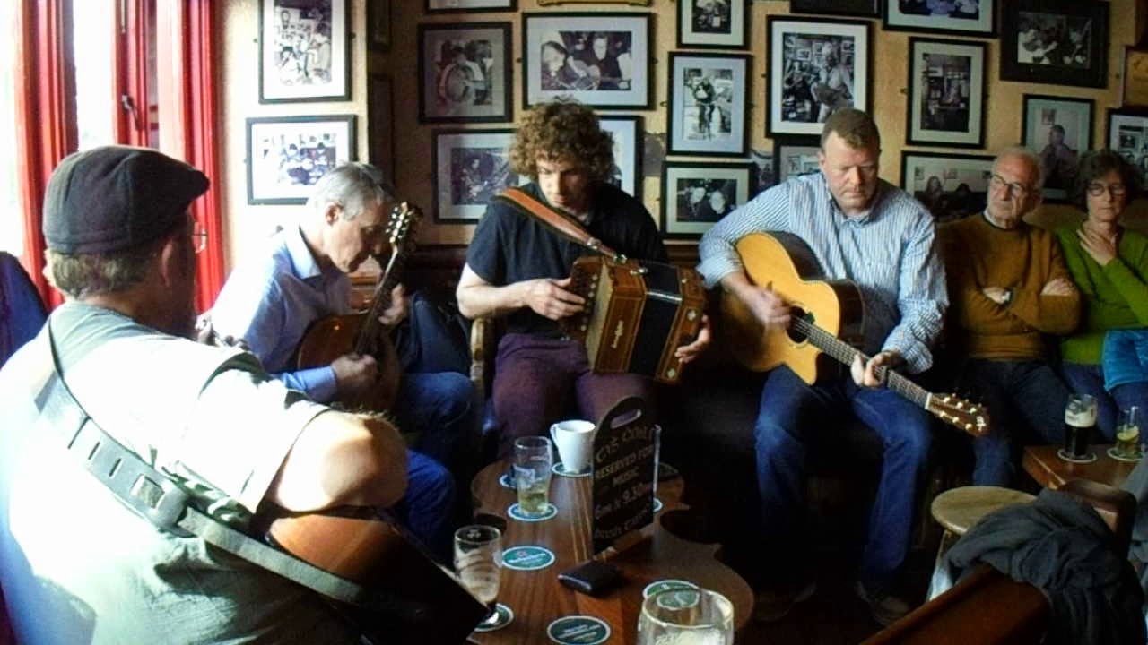 Tig Coili Session 13/6/19 Declan Corey + Joseph Faherty - YouTube