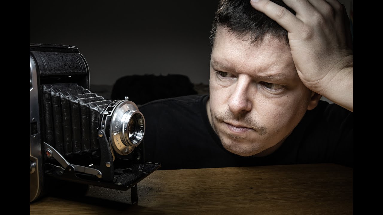 Voigtlander Bessa 1 REVIEW and SHOOT - 6x9 medium format folding camera ...