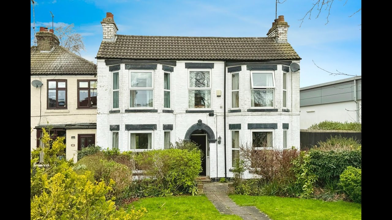 Great Gutter Lane West, Willerby, Hull, HU10 6DP - YouTube