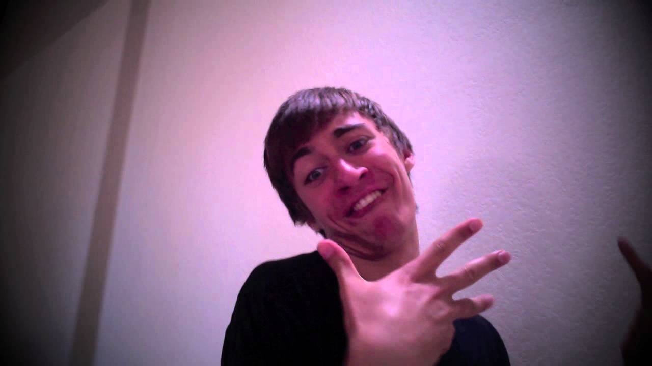 Dubstep Of The Face - YouTube