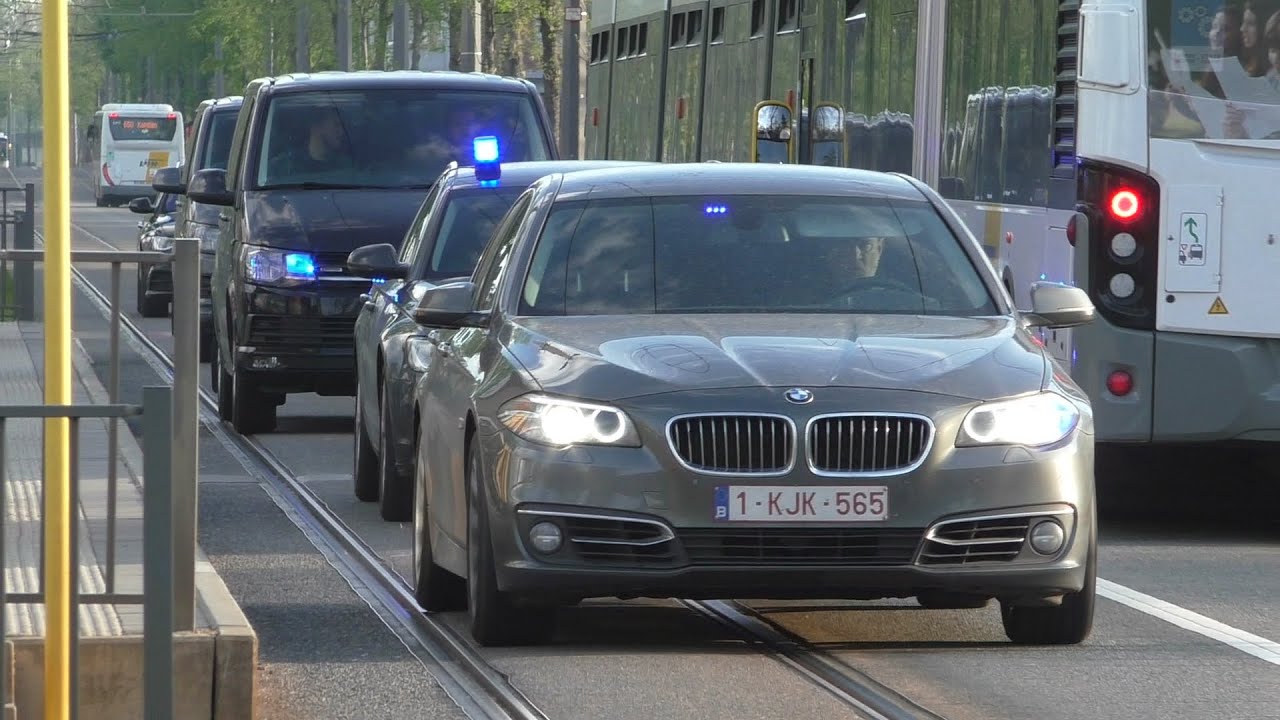 SRT/DSU Politie Antwerpen met spoed naar en vanaf een interventie over ...