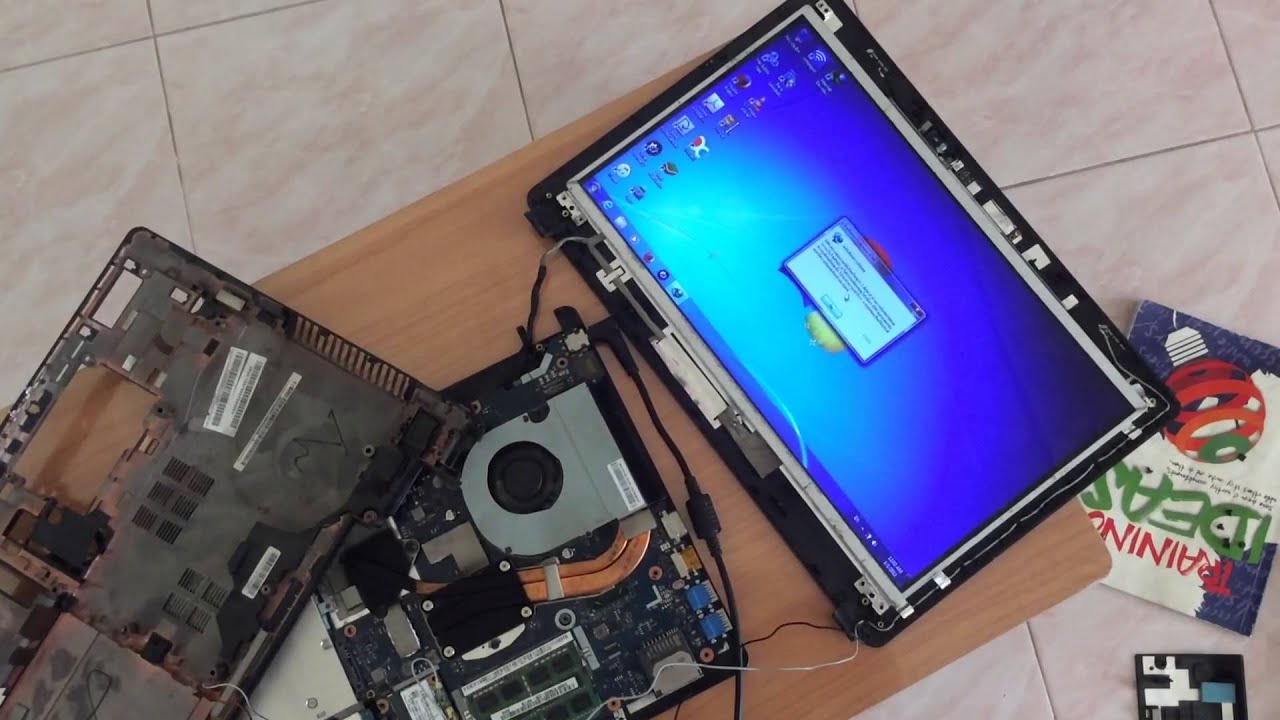 จอ lcd asus a45vm กระพริบเป็นเพราะอะไรครับ - YouTube