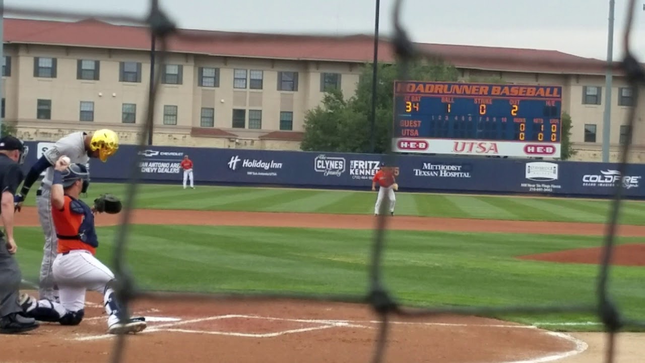 Hitting to the opposite field - YouTube