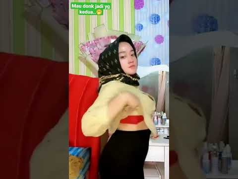 Mau ga nii   siniih sama aku Aulia salsa marpaung short