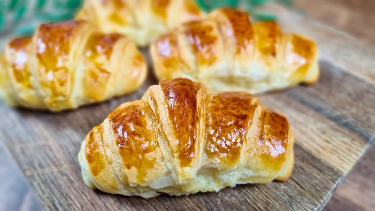 The easiest way to cook croissants 🥐 Be sure to learn this method ...