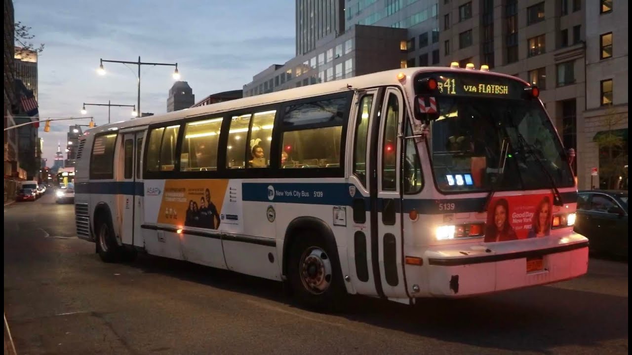 1999 Novabus RTS #5139 on the B41 at Adams Street and Joralemon Street ...