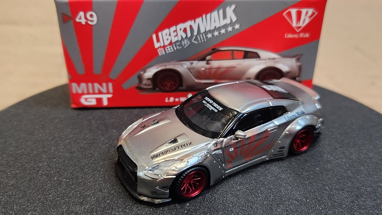 MINI GT 1/64 LB★WORKS Nissan GT-R (R35) Satin Silver MGT00049 - YouTube