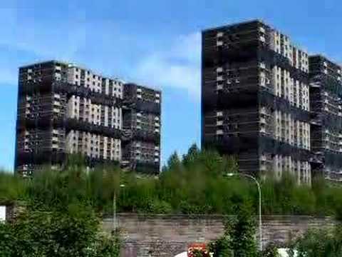 Glasgow Gorbals flats blown up (demolished) - YouTube