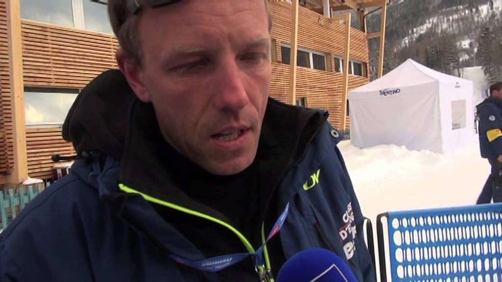 Mondiaux : L'émotion de Nicolas Michaud après l'or par équipes - YouTube