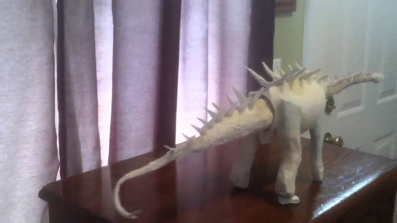Augustinia nodder dinosaur toy 4 - YouTube