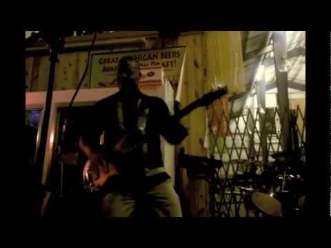 Eric Hamilton Introduction and amazing bass solo - YouTube