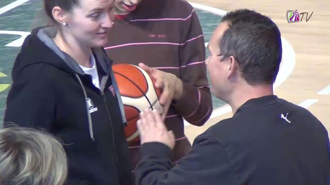 LF2 Interview Kelly avant la rencontre du 18 Novembre 2017 contre Rezé ...