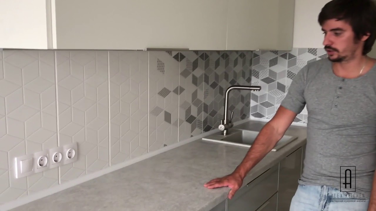 Обзор кухни в квартире-студии. Alex kitchen - YouTube