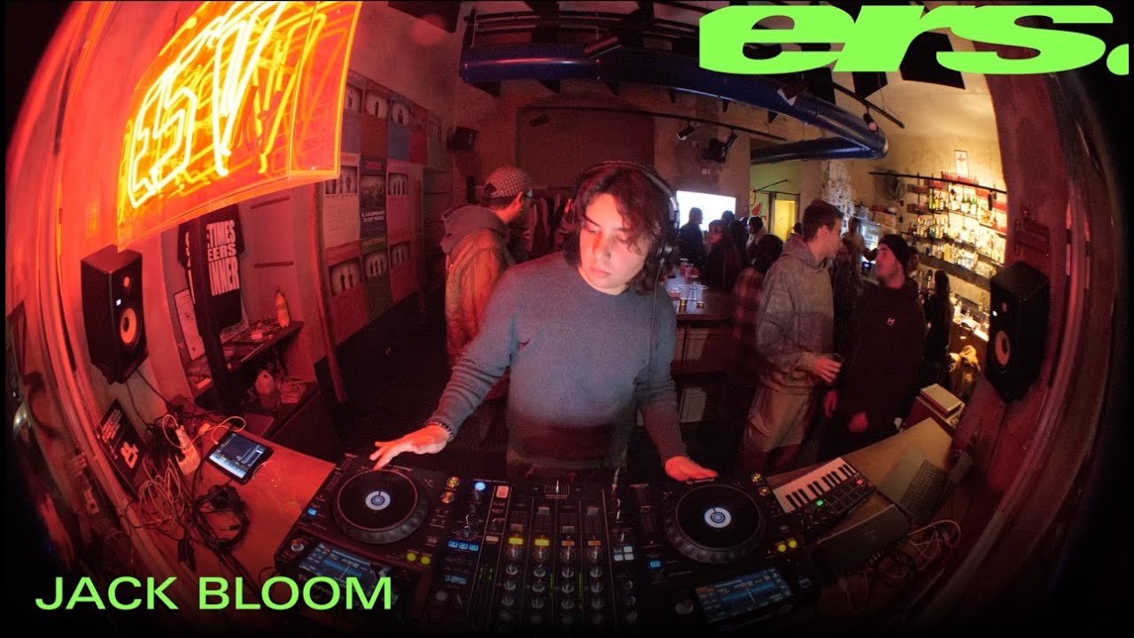 13.01.26 JACK BLOOM | RADIO IN VETRINA - YouTube
