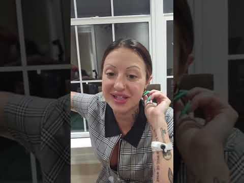 Everyone's flight got cancelled or delayed what the heck!! [] Jessica is Spoiled