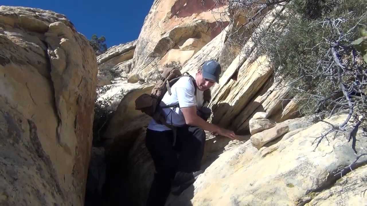 Rock Scrambling Tip - YouTube