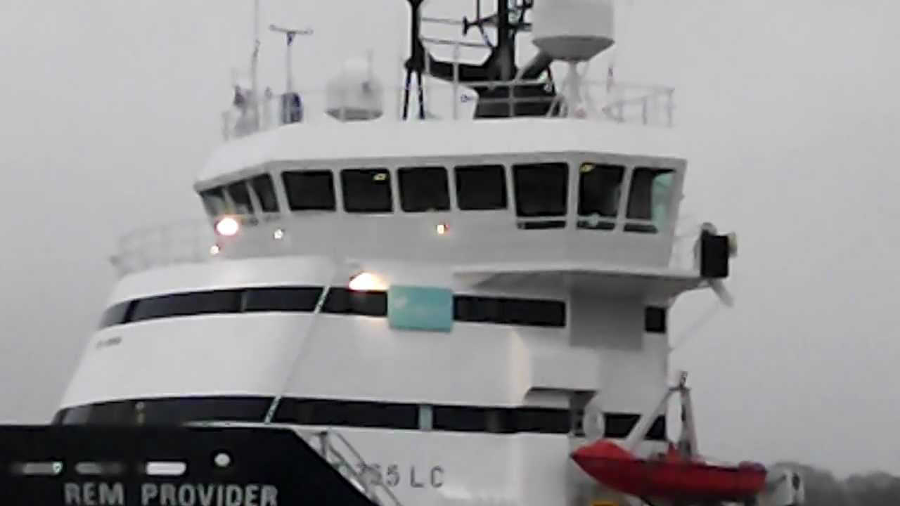 REM Provider in Aberdeen Harbour - YouTube