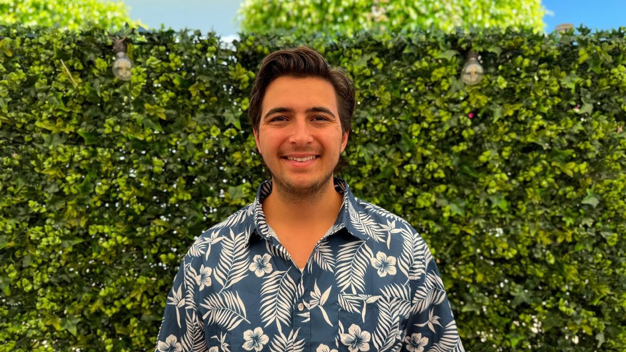 Alex Atkinson Survivor 2024 - YouTube