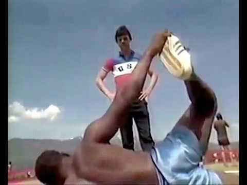 Тайсон на ринге в 16 лет (редкое видео)
