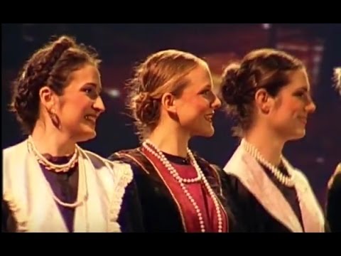 Stari splitski plesovi - KUD Jedinstvo I Poljud 2006 - YouTube