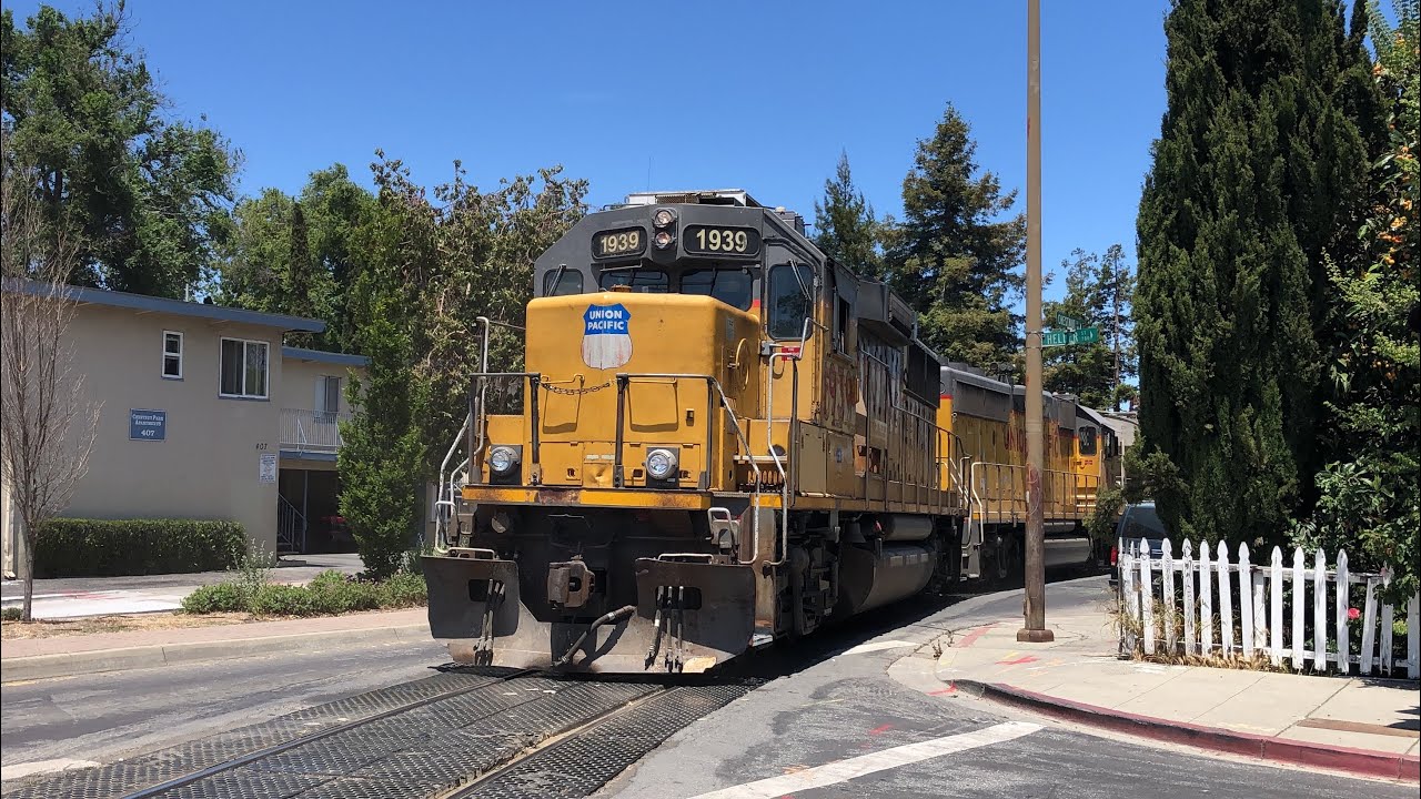 LSF51 Goes Down The Street With UP 1419 And UP 1939 - YouTube