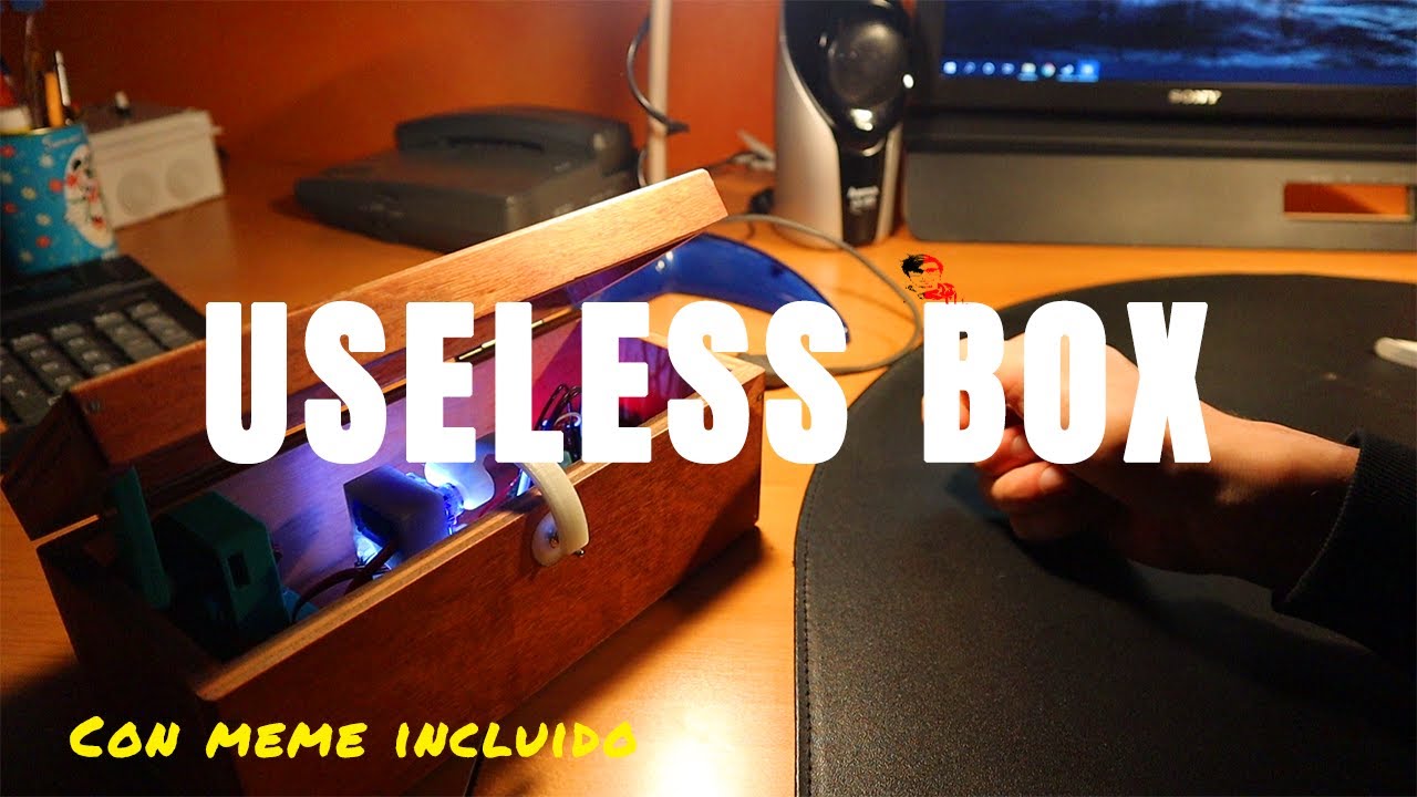 Useless Box intenta hacer el meme |WHEN MOM ISNT HOME| - YouTube