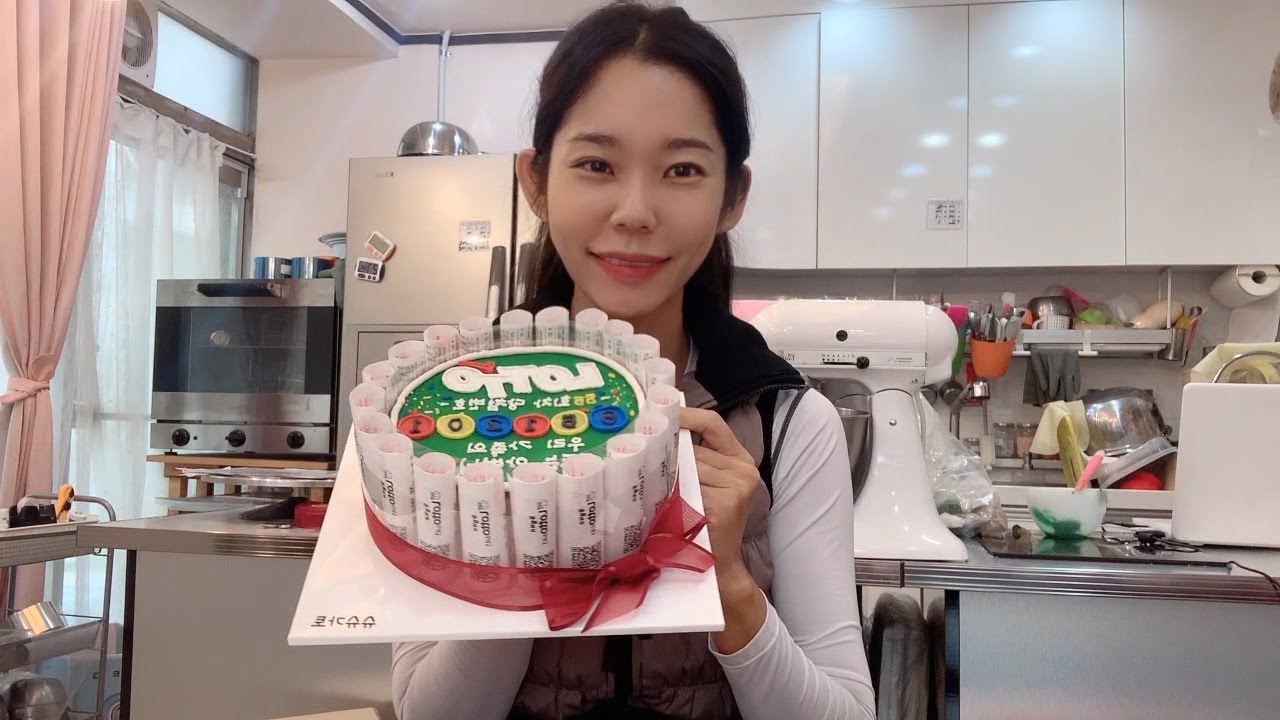 Making Lotto cake 로또 케이크 만들기 - YouTube