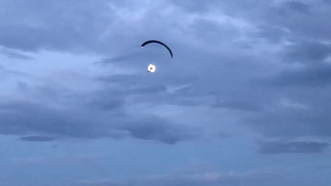 Paraglider night - YouTube