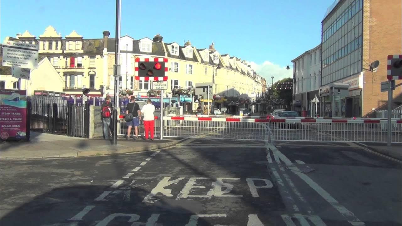 Paignton Level Crossing - YouTube