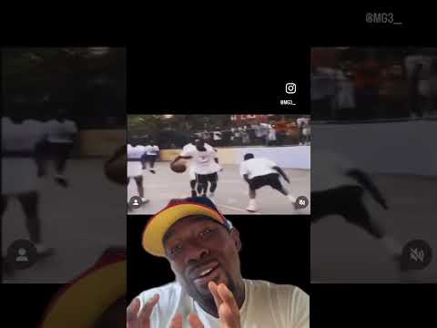 SHOWING LOVE AND GIVING FLOWERS TO NEW YORK CITY POINT GOD & ICON ED ...