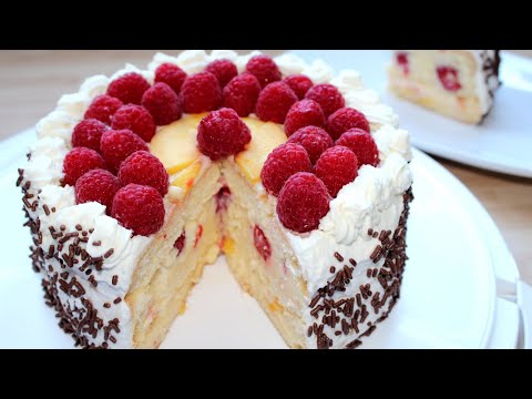 Zevk için meyveli meyveli kekler, tatlı incelik!