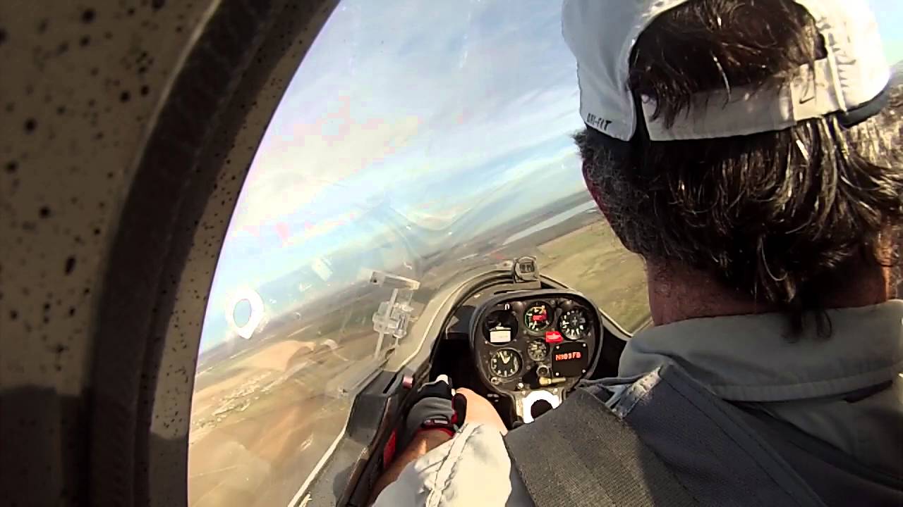 Glider lesson - simulated rope break - YouTube