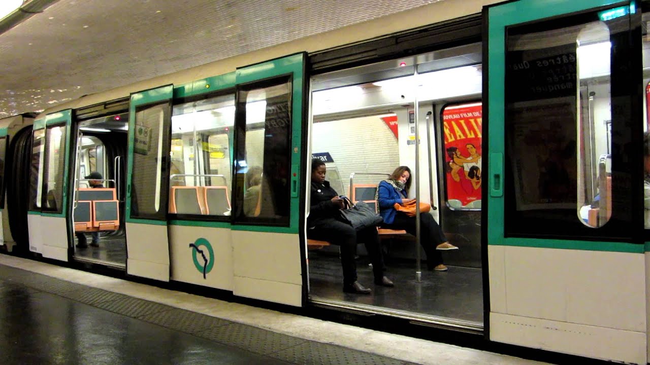 [Paris] MF88 Métro 7bis - Bolivar - YouTube
